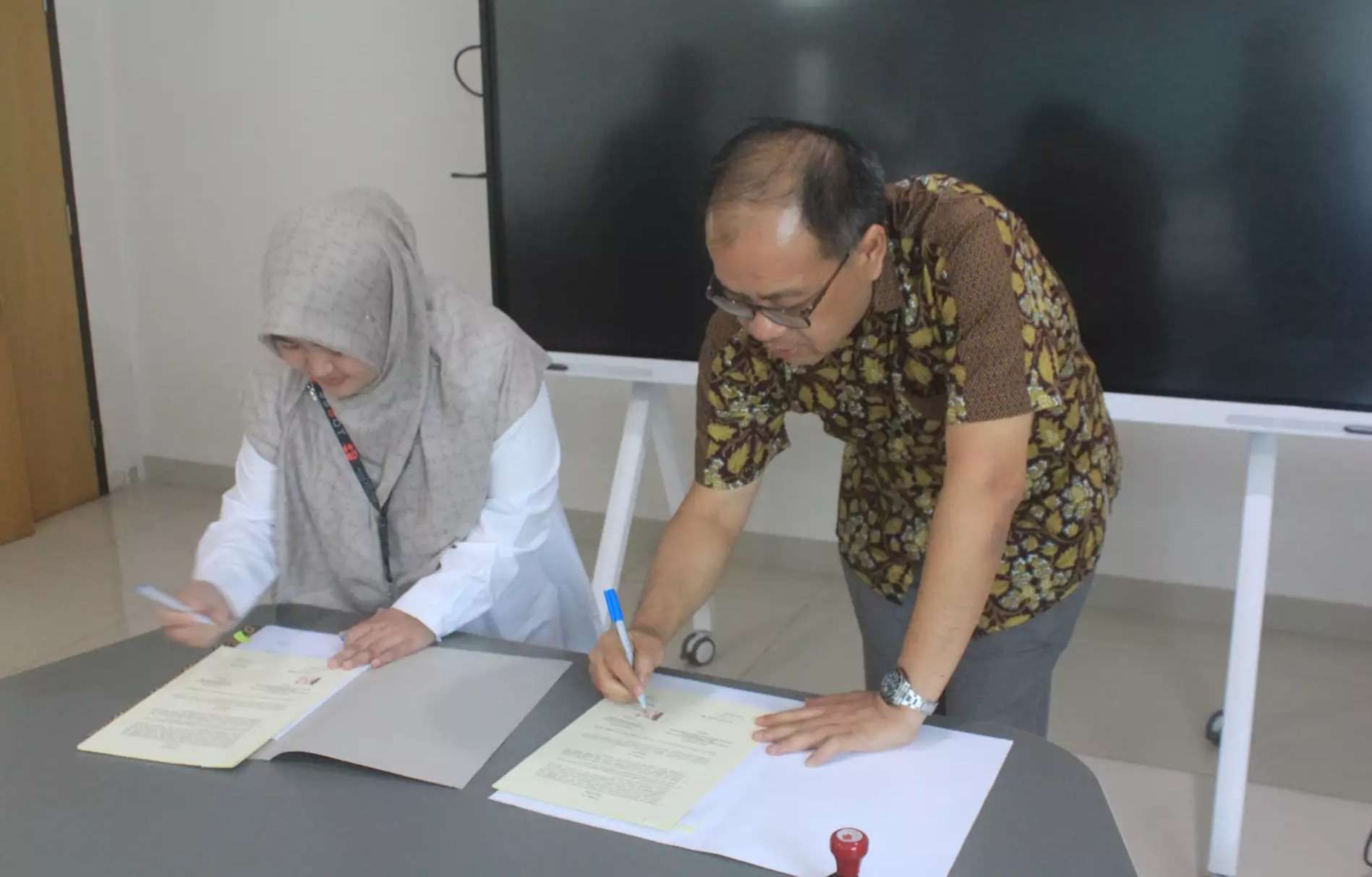 BRIN-Waris MoU Teknologi Produksi Magnesium dan Alumunium Hidroksida ...
