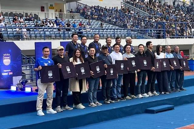 Deretan Sponsor Dukung Persib Bandung di Musim Ini - RRI.co.id