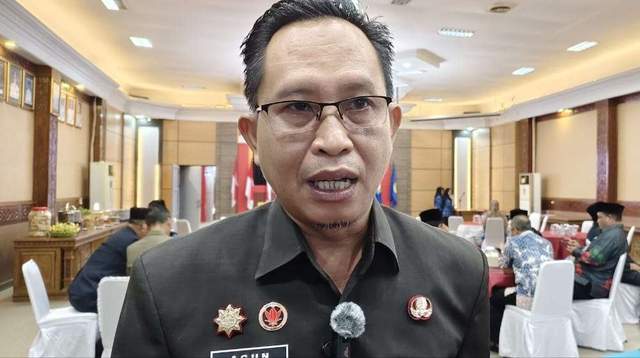 Tok! UMK Sanggau 2026 Ditetapkan Rp3,1 Juta - RRI.co.id