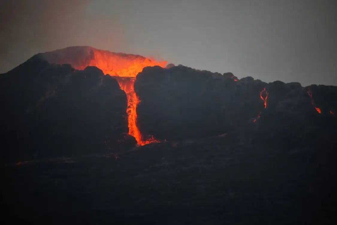 Mengenal Jenis Erupsi Gunung Api - RRI.co.id