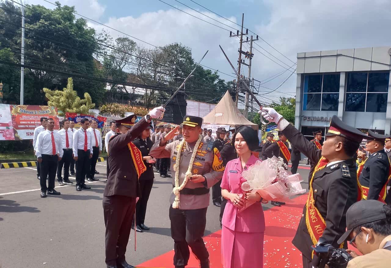 Jabatan Kapolresta Malang Kota Resmi Berganti, Kapolresta Baru ...