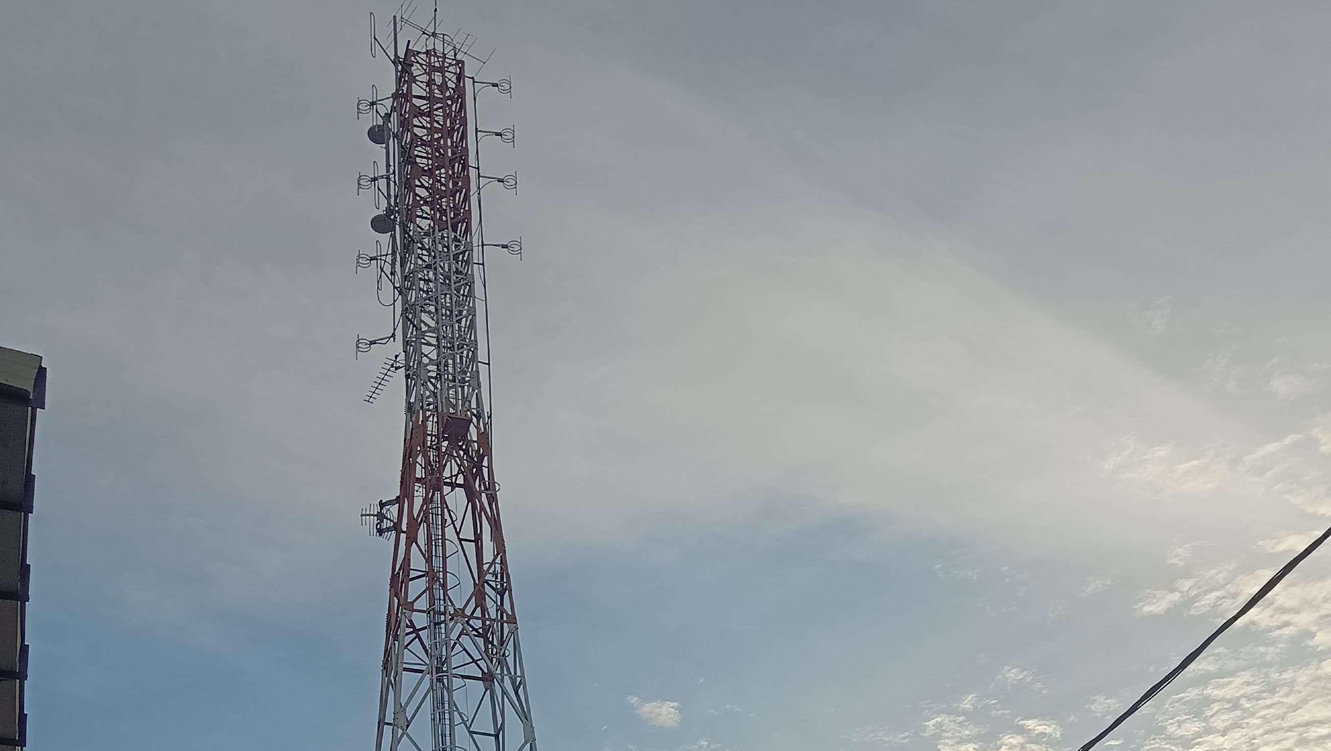 "Apakah Tinggi Tower Radio Berpengaruh terhadap Jarak Gelombang yang ...