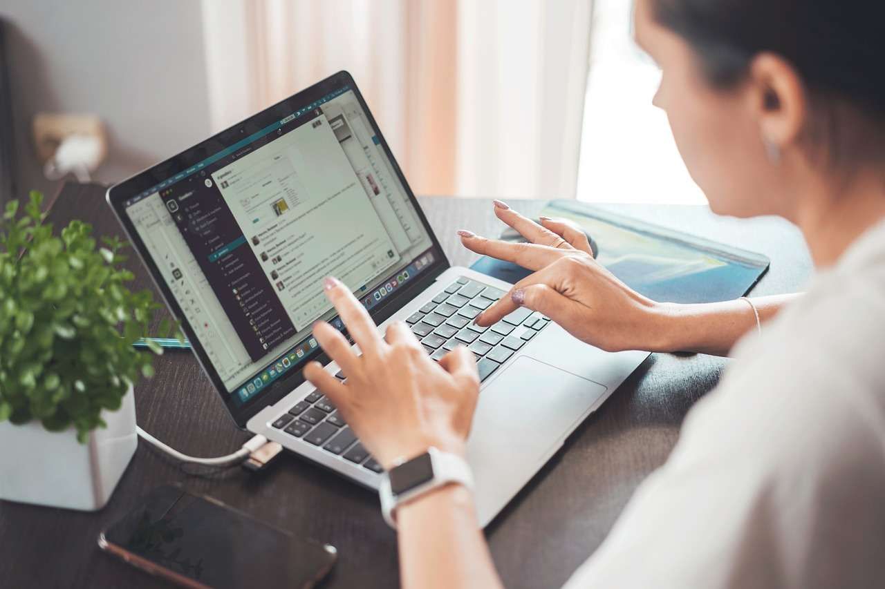 Cara Menggunakan PC Windows Menjadi Hotspot Seluler - RRI.co.id
