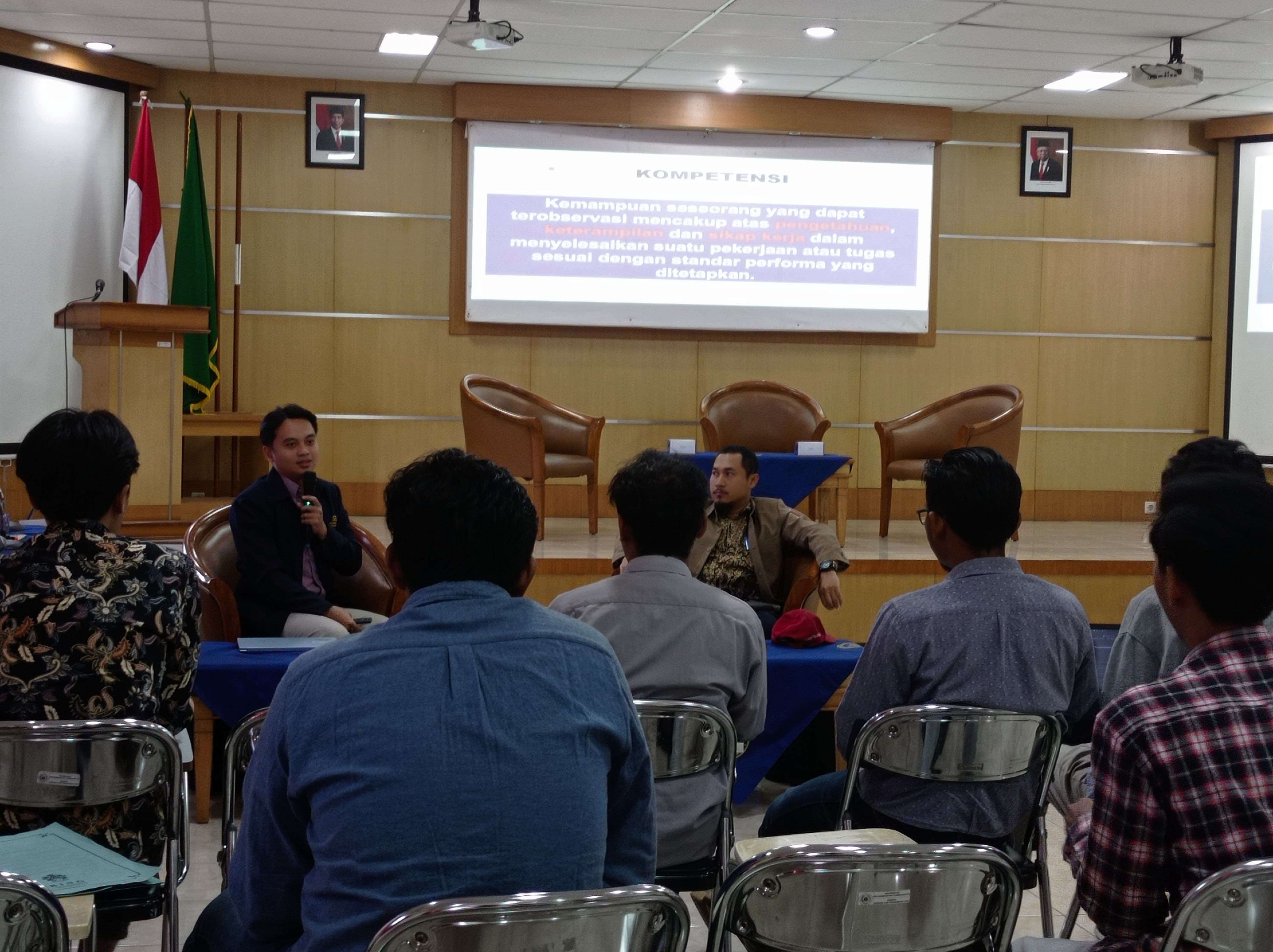 FTS UMP Gelar Job Seeking Training 2024 - RRI.co.id