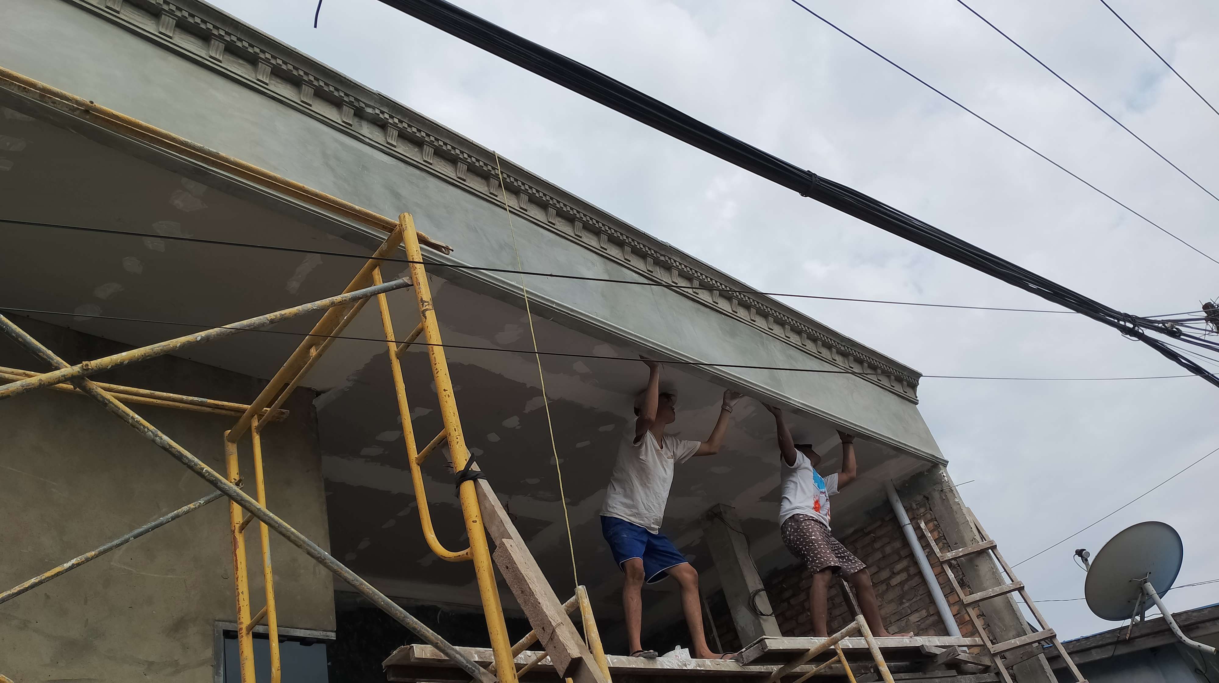 Cara Memasang Plafon Gypsum - RRI.co.id
