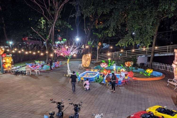 Mahakam Lampion Garden Percantik Wisata Malam Samarinda - RRI.co.id
