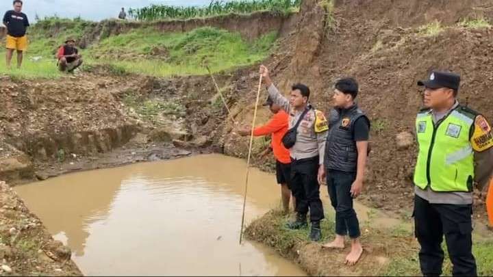Dua Anak Tewas di Bekas Galian C - RRI.co.id