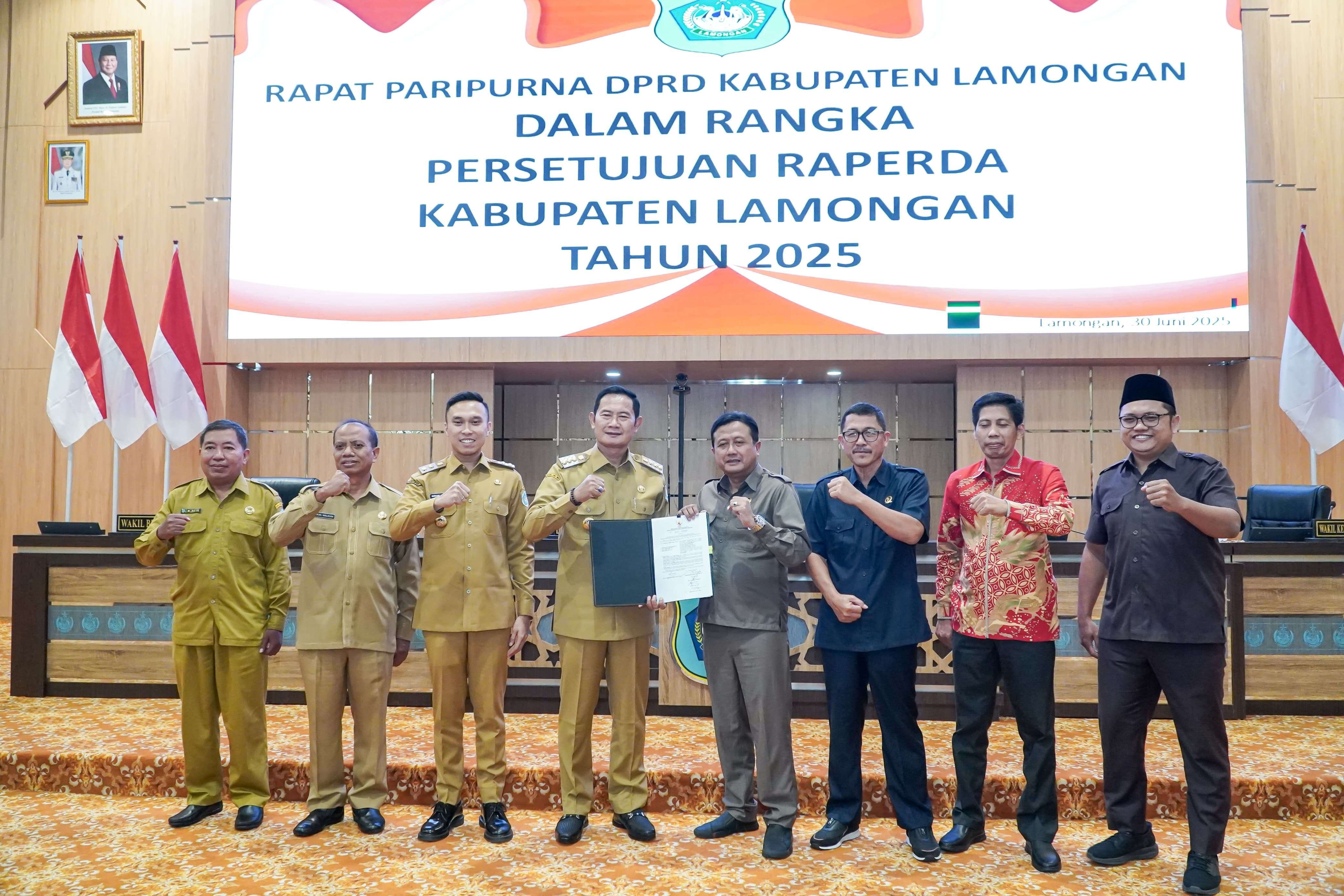 Tujuh Raperda Kabupaten Lamongan Tahun 2025 Resmi Disahkan - RRI.co.id