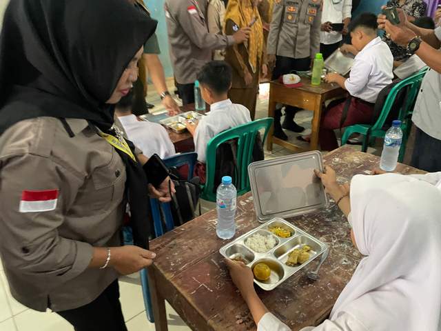Prabu Center 08 Menjadi Partner Utama Program MBG - RRI.co.id