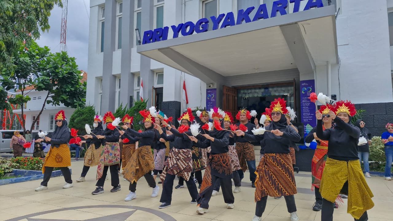 Menyambut Hari Radio, RRI Yogyakarta Memeriahkan Lewat Parade - RRI.co.id